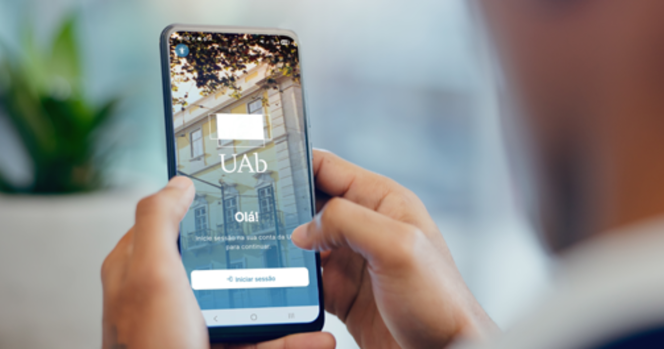 UAb lança primeira aplicação móvel - GAPAE
